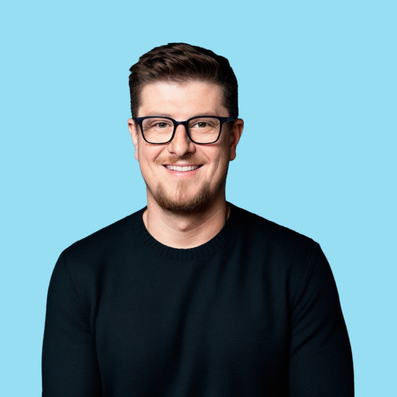 About VINCUE: our Company, our People, & our Vision