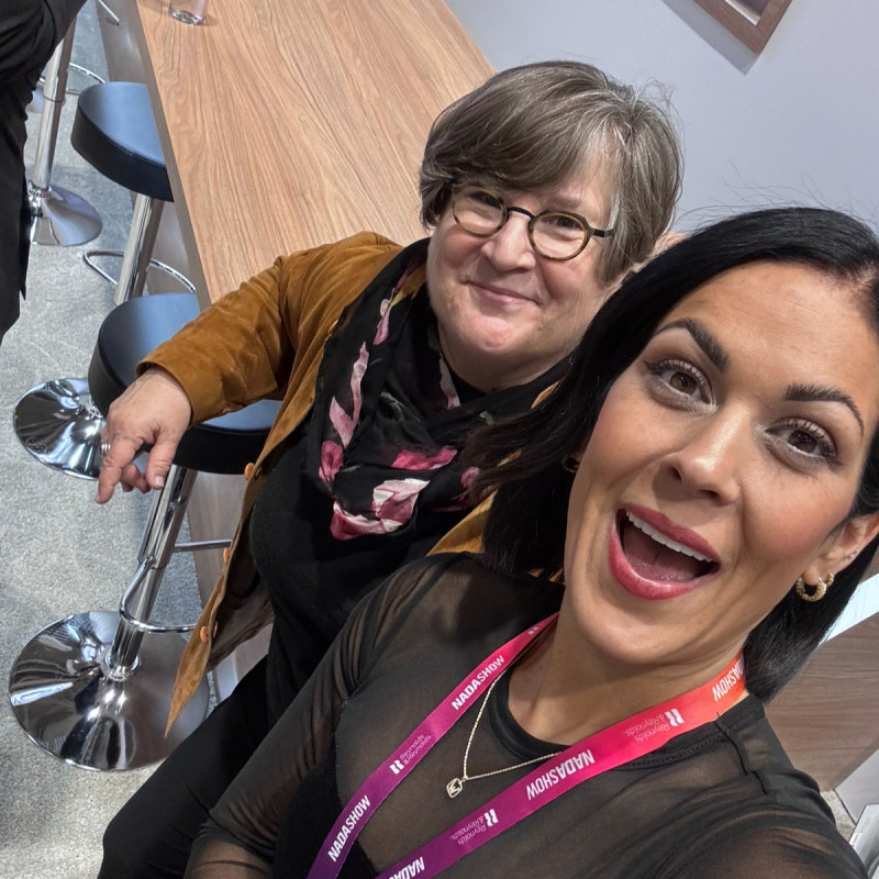 Celebrating Angela Rizzo’s Retirement as CMO from VINCUE - VINCUE